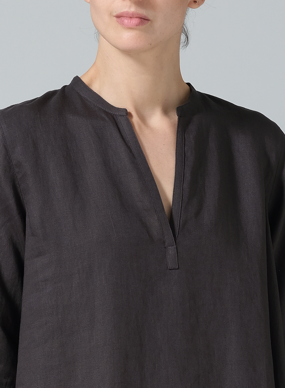 Linen V-neck Mandarin Collar Tunic - Plus Size